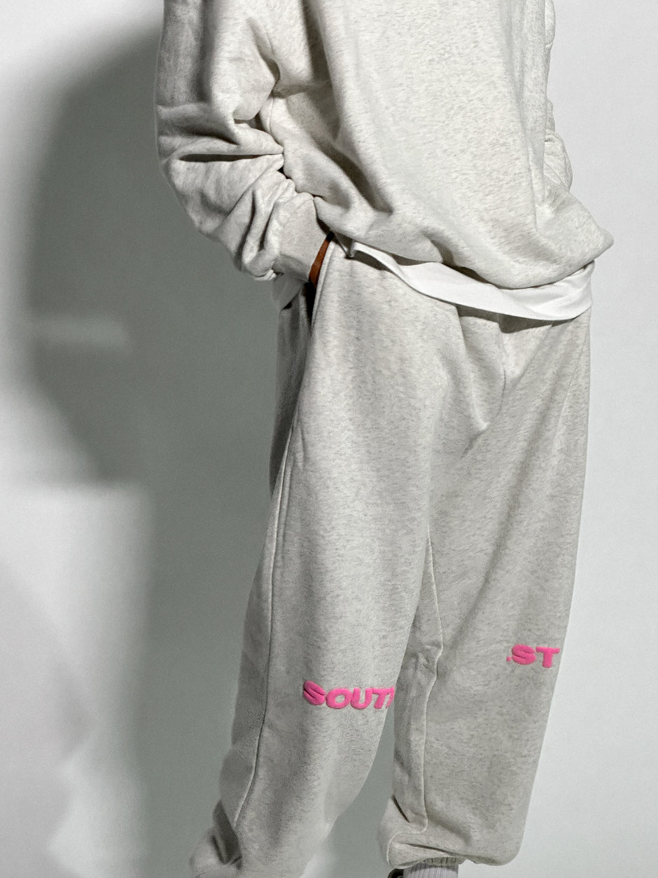 SWEATPANTS – SOUTH.ST